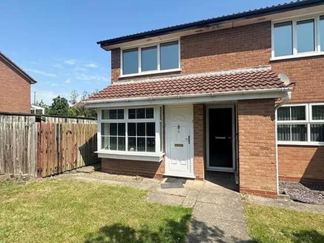 Apsley Croft, Lifford, B38 0AF, United Kingdom | 2 bed house for rent #125789607 | Rentberry