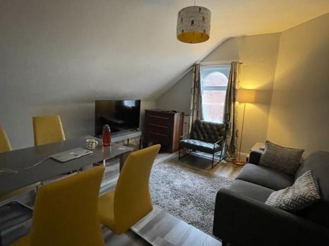Apt 3, 126 Malone Avenue, Belfast BT9 6ET