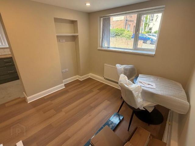 Apt 3, 27 29 Malone Avenue, Belfast, BT9 6EP