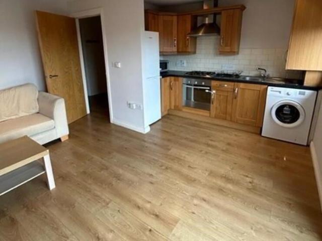 Apt 3, 26 Wynford St, Bloomfield, Belfast, BT5 5DD