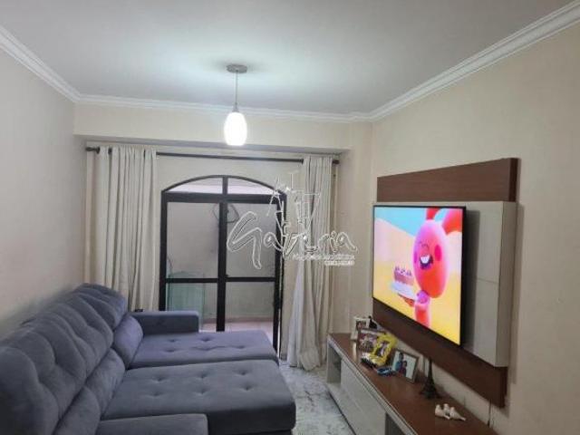 Apartamento com 3 quartos e com 2 quintais em São Caetano do Sul