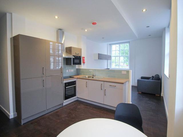 Apt 3, Park Square Residence #244388 LS1, 2 bed flat to rent, £1,399 pcm | PrimeLocation