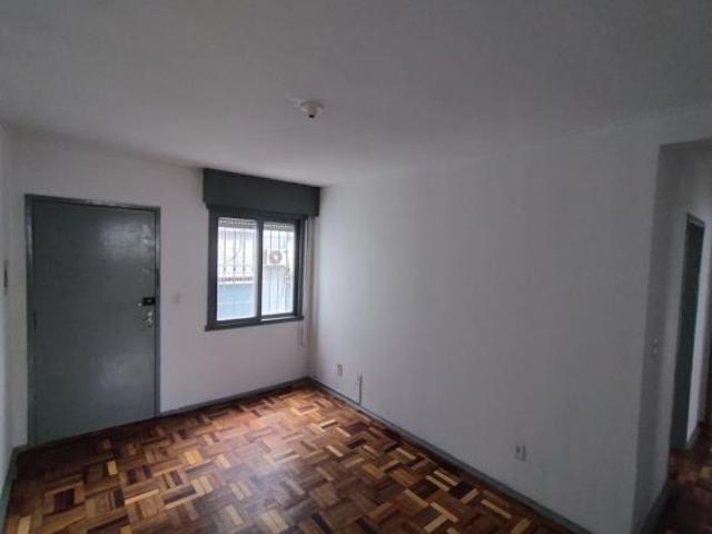 Aptº 3D, com Box escriturado, coberto e fechado, Preço Atrativo!