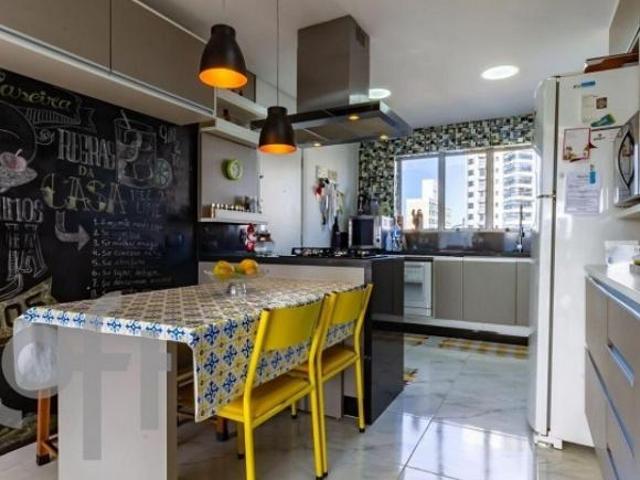 Apt 135m² amplo living para 2 ambientes com Sala de Jantar, Cozinha Americana com Sala para Almoço