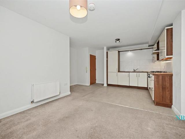 Apt 14, 39A Dundela Crescent, Belfast, BT4 3BN