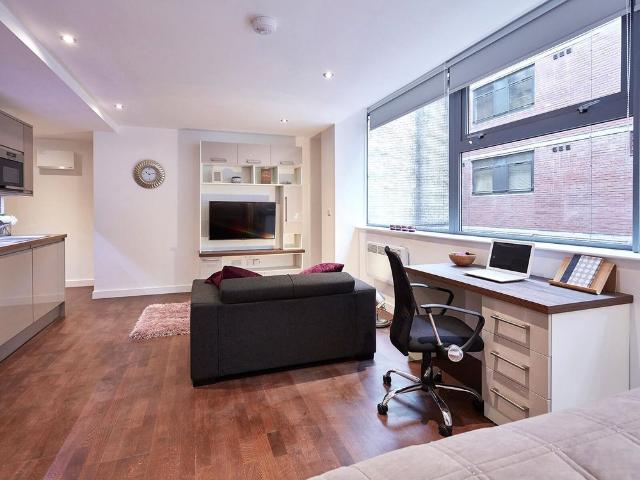 Apt 14, 5 South Parade