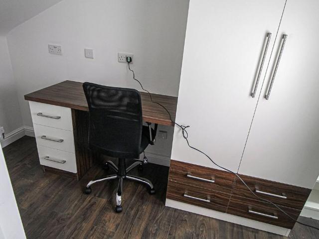 Apt 15, Fossgate House