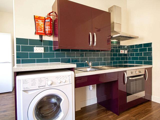 Apt 16, Clarendon House #185403 LS2, Studio to rent, £774 pcm | PrimeLocation
