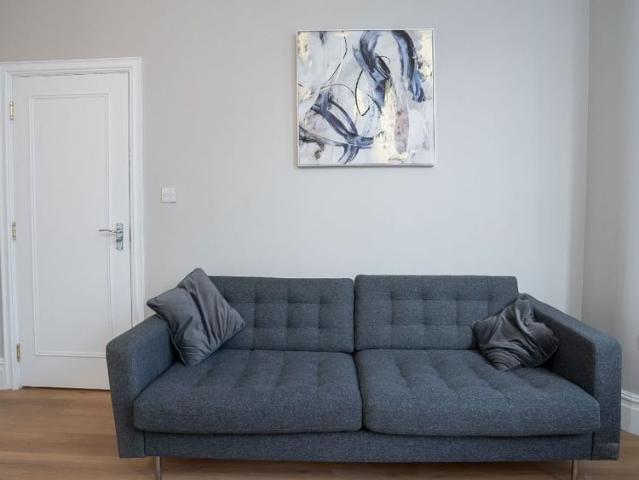 Apt 1, 19 Camden Street, Belfast BT9 6AT
