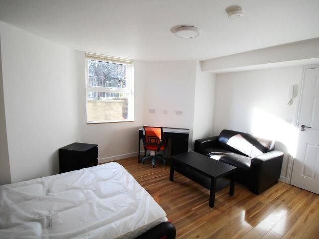 Apt 1A, 19 Regent Park Terrace #842595 LS6, Room to rent, £648 pcm | PrimeLocation