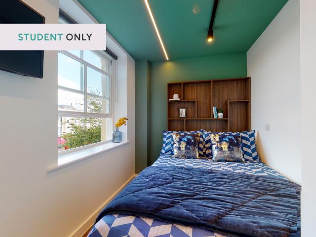 Apt 208, Castello Court, 309 311. Studio to rent £1,299 pcm £300 pw