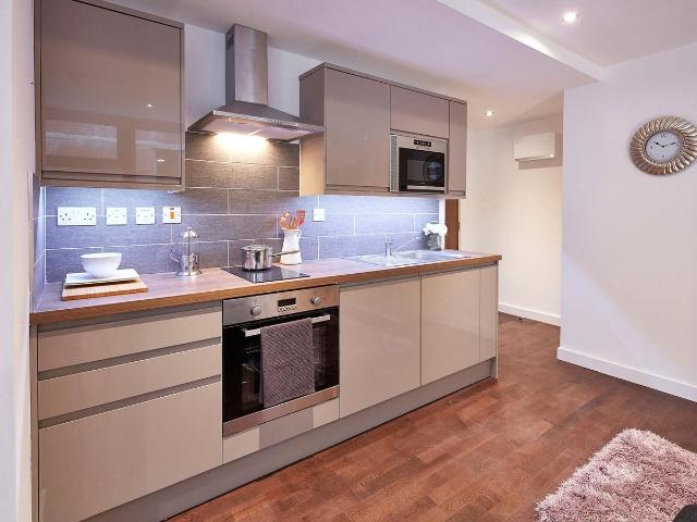 Apt 22, 5 South Parade #923183 LS1, Studio to rent, £898 pcm | PrimeLocation