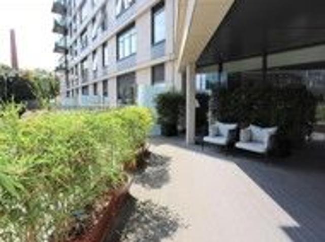 Apt 22, One Vesta Street