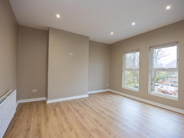 Apt 2, 482 Antrim Road, Belfast, BT15 5GF