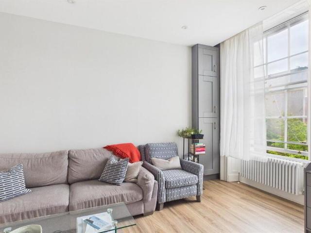 Apt 2, 70 Donegall Pass, Belfast, BT7 1BU