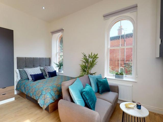 Apt 2, 29 Clarendon Road #484800 LS2, Studio to rent, £899 pcm | PrimeLocation