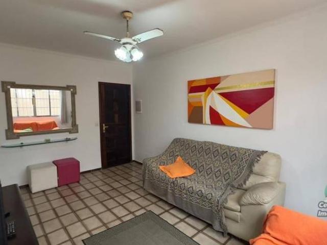 Apt 2 dormt VILA TUPI – APENAS 60 METROS DO MAR!
