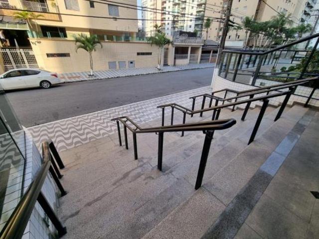 Apt° 2dts Suíte Mobiliado Portaria 24h 100mts da Praia Ótima Localização Alto Padrão!