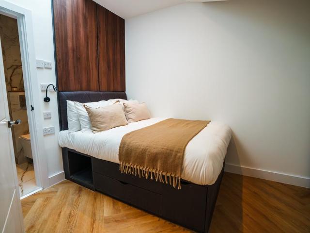 Apt 307, 23 Butts Court, Butts Court LS1 1 bed apartment to rent £1,389 pcm £321 pw
