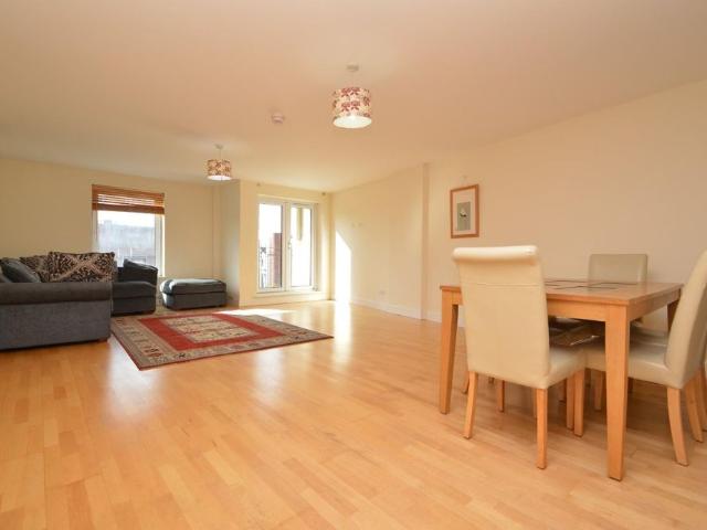 Apt 301 Park Avenue, Belfast, BT7 1AQ