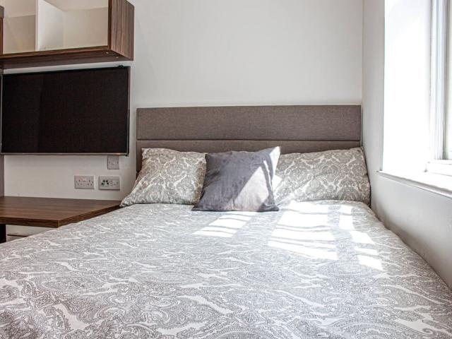 Apt 38, Park Square Residence