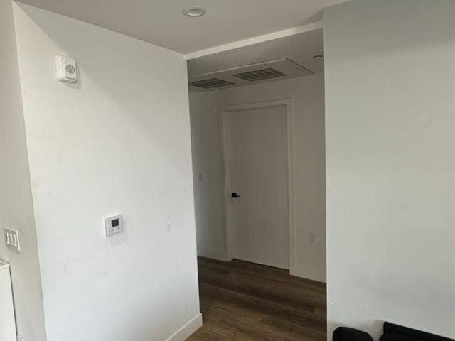 Apt 412 Lease Takeover, The North