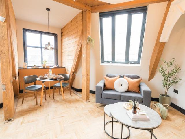 Apt 501, Waterloo Street, 2 Waterloo. 1 bed apartment to rent £1,490 pcm £344 pw