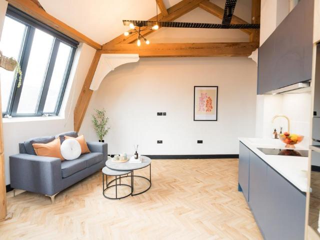 Apt 501, Waterloo Street, 2 Waterloo. 1 bed apartment to rent £1,490 pcm £344 pw