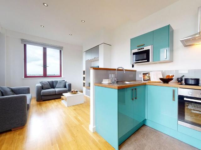 Apt 51, Q One Residence