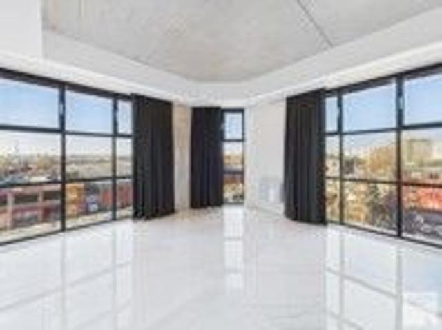 Apt 5.05: One Silk Street