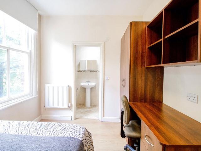 Apt 5A, 8 Springfield Mount #854166 LS2, Studio to rent, £684 pcm | PrimeLocation
