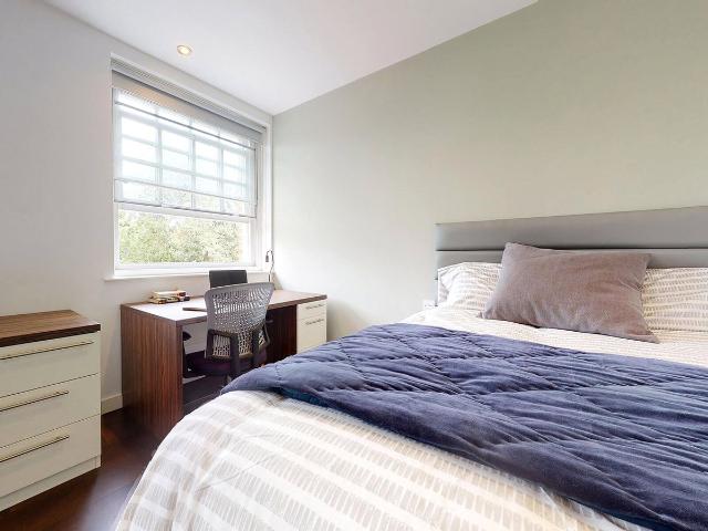 Apt 61, Park Square Residence #100890 LS1, Studio to rent, £870 pcm | PrimeLocation