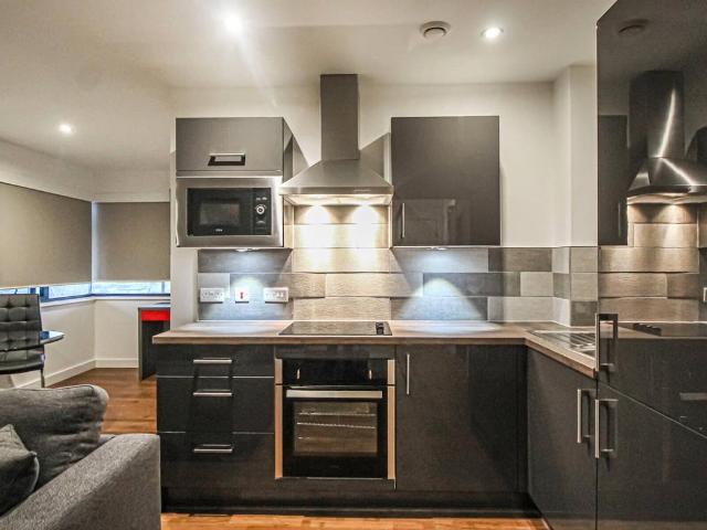 Apt 69, Havana Residence, Wade Lane LS2 1 bed apartment to rent £1,258 pcm £290 pw