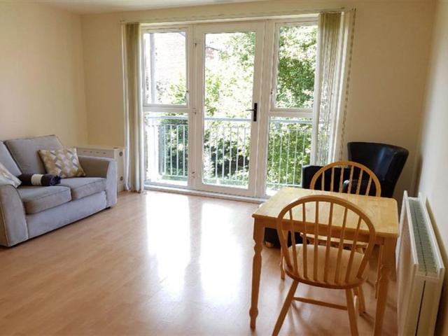 Apt 6 99 101 Eglantine Avenue, Belfast BT9 6RW