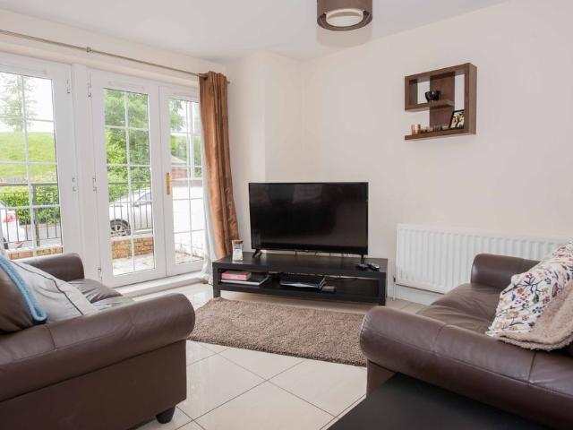 Apt 6 Forest House, 72 Beech Heights, belfast, BT7 3LQ
