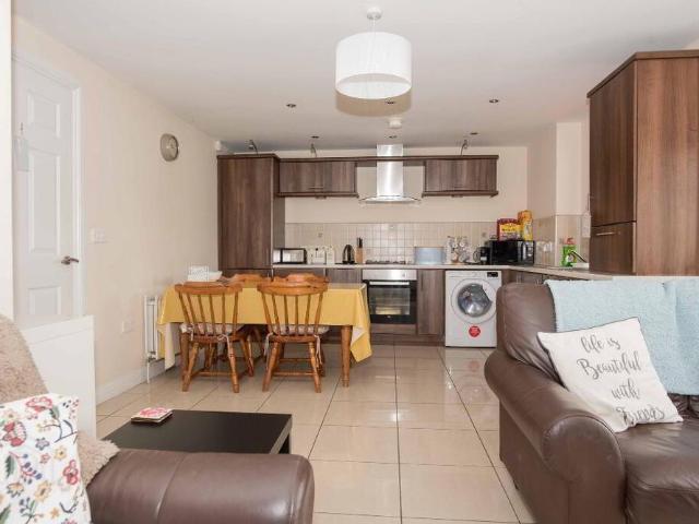 Apt 6 Forest House, 72 Beech Heights, Belfast, BT7 3LQ