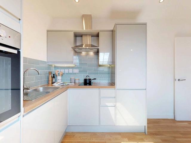 Apt 77, Onyx Residence #911007 S2, 1 bed flat to rent, £875 pcm | PrimeLocation