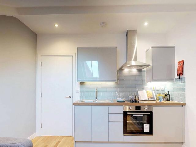 Apt 78, Onyx Residence #213117 S2, 1 bed flat to rent, £885 pcm | PrimeLocation