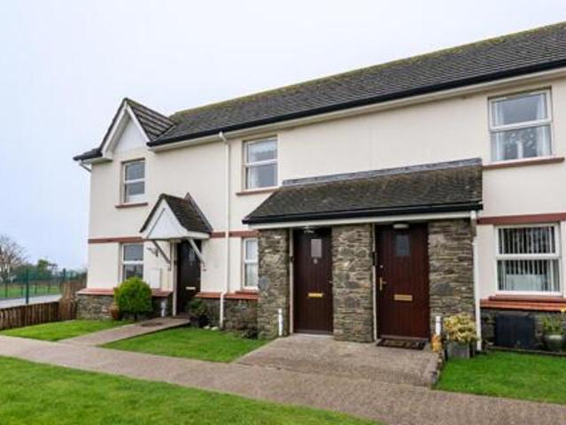 Apt. Fuchsia Court, Hailwood Avenue, 2 Bedroom Flat