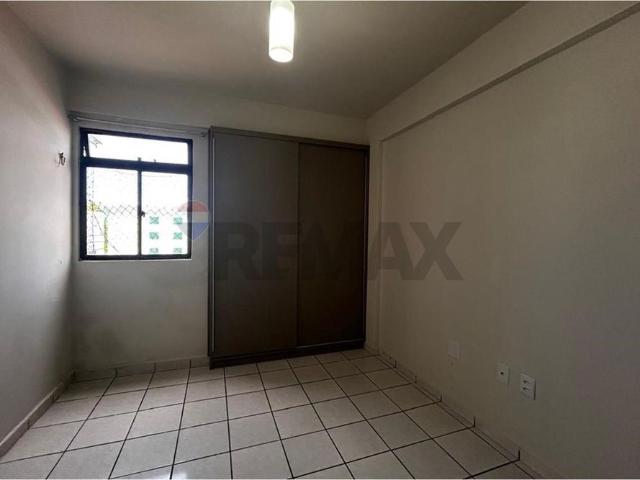 Apt para alugar de 3 quartos em Tambaú