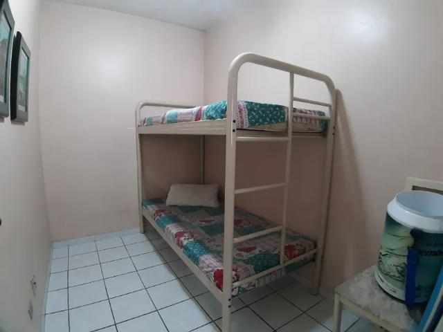 Apto mobiliado na pitangueiras são 02 dorm. Sendo 01 suíte, sala p/ 02 ambientes