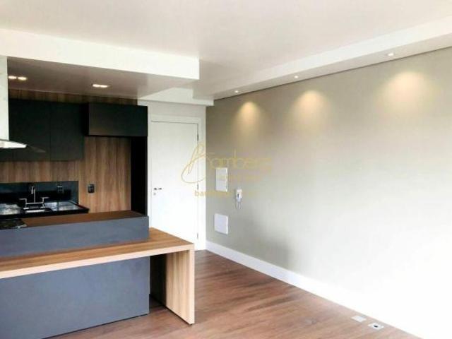Apto. moderno 54m2, com 02 varandas e vista skyline 180 graus