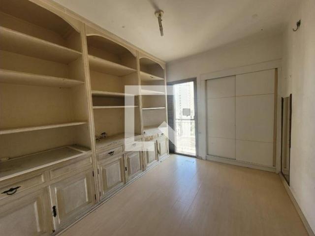 Apto, Moema, 3 Quartos, 110 m2 São Paulo