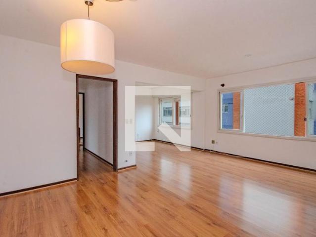 Apto, Moinhos de Vento, 2 Quartos, 100 m2 Porto Alegre