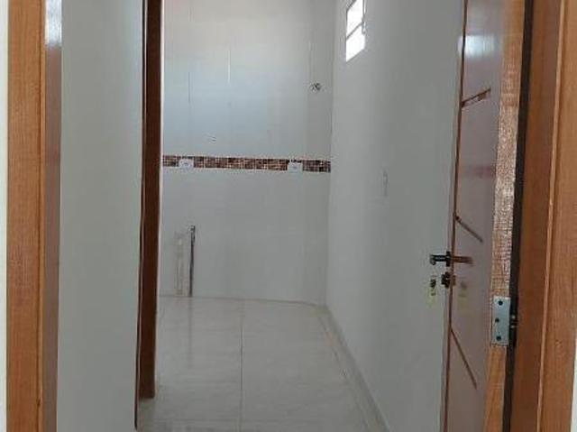 APTO NA PENHA! ÓTIMA LOCALIZAÇÃO! 2 DORMS, SALA, COZINHA, ÁREA SERVIÇO, 1 WC e LAZER NO ROFFTOP, SAL