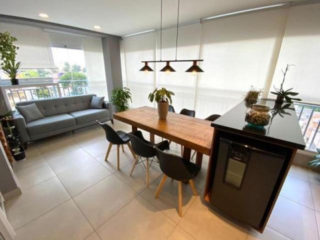 APTO NA VILA CARRÃO, MOBILIADO, TERRAÇO GOURMET, 02 SUÍTES, 02 VAGAS !