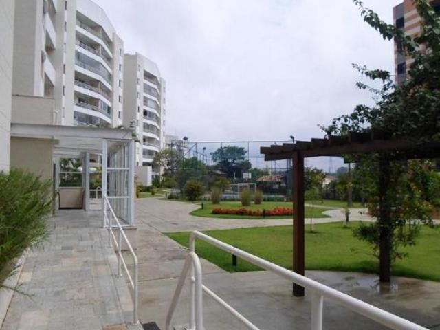 Apto no condomínio Auguri na Vila São Francisco 4 dorms 3 vagas