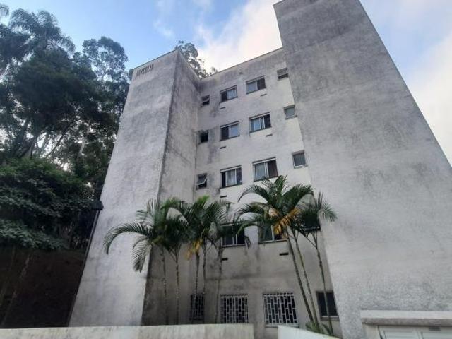 APTO NOVO COM PISO PORCELANATO, VISTA LIVRE, 1 VAGA DEMARCADA