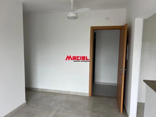 APTO NOVÍSSIMO COM 2 QUARTOS, 1 BANHEIRO, SACADA COM TELA DE PROTEÇÃO, ELEVADOR, LASER COMPLETO, PROXIMO AO SHOPPING VALE SUL