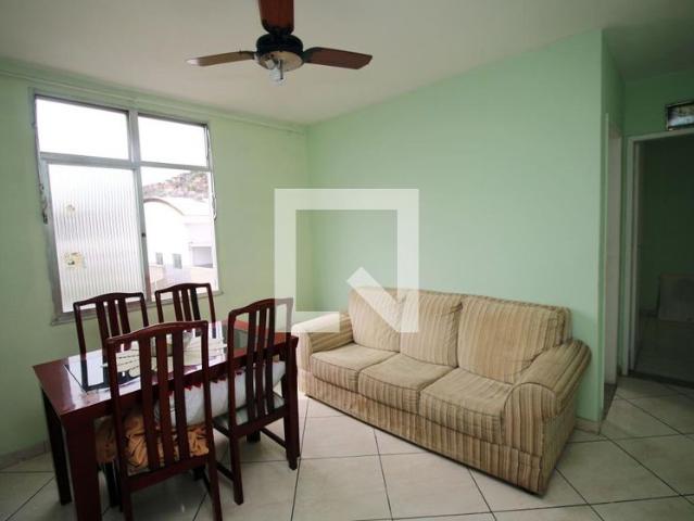 Apto, Olaria, 2 Quartos, 48 m2 Rio de Janeiro